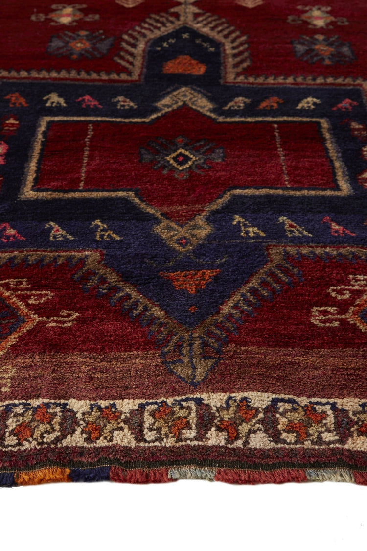 Canary Lane Vintage Tulip Tribal Rug - Bold Turkish Rug